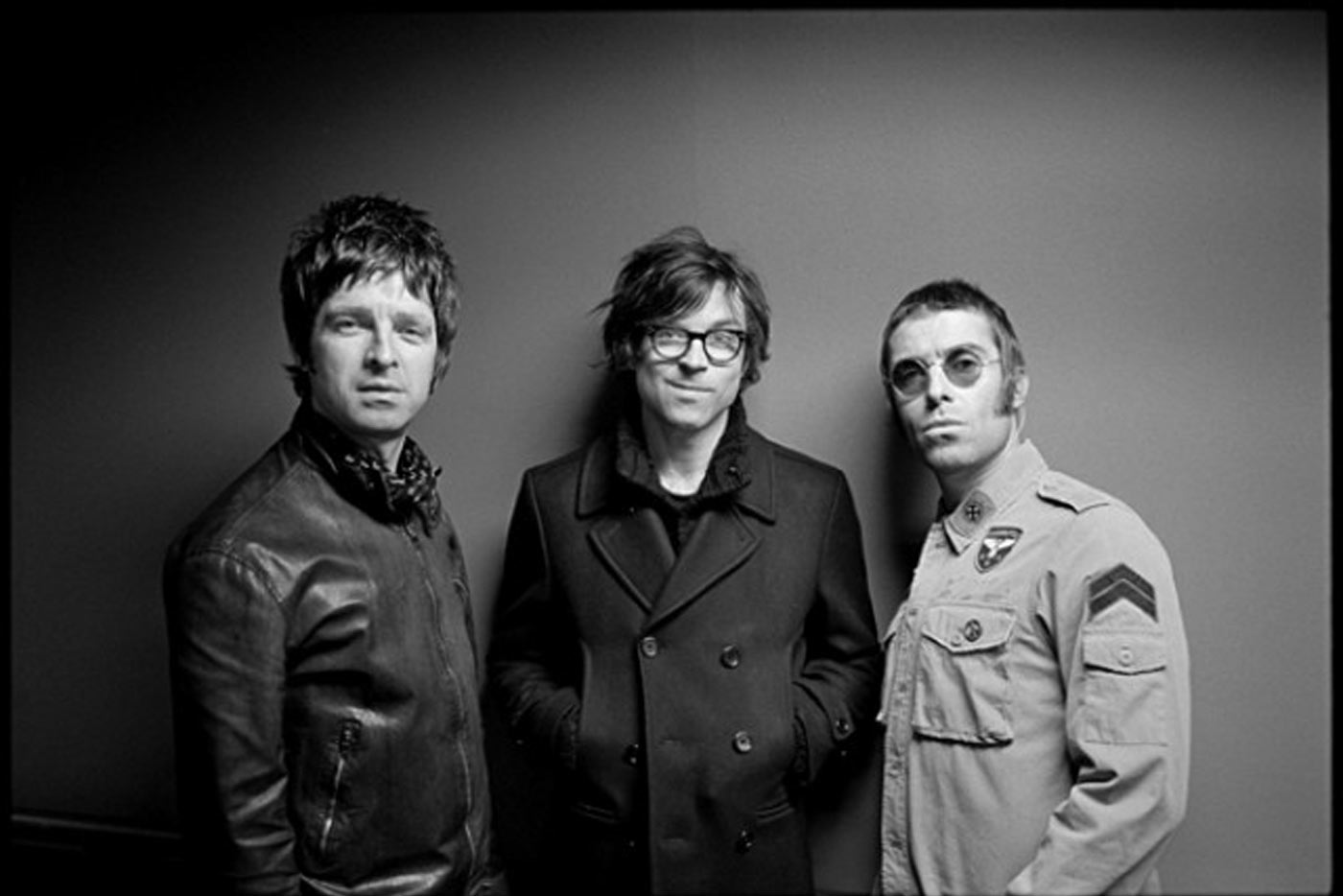 Ryan Adams versiona a Oasis por partida doble