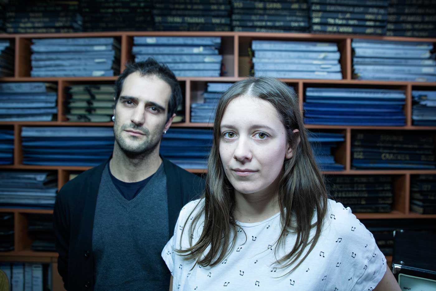 Morgan interpreta "Weather" en la redacción de MondoSonoro