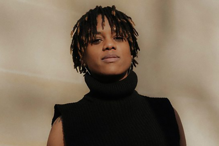 Kay Young - Noticias, discos, entrevistas y conciertos - MondoSonoro