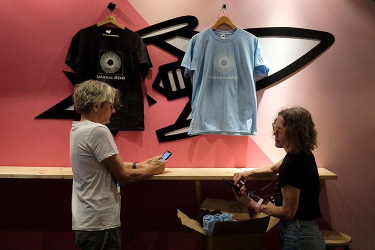 Especial "Un día con Mr. Dean Wareham" (2022)