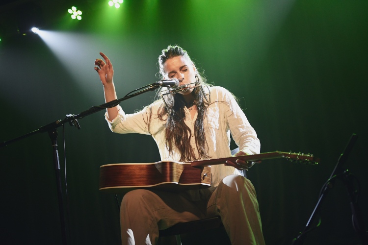 Crónica de Steph Strings en Bilbao (2023) - MondoSonoro